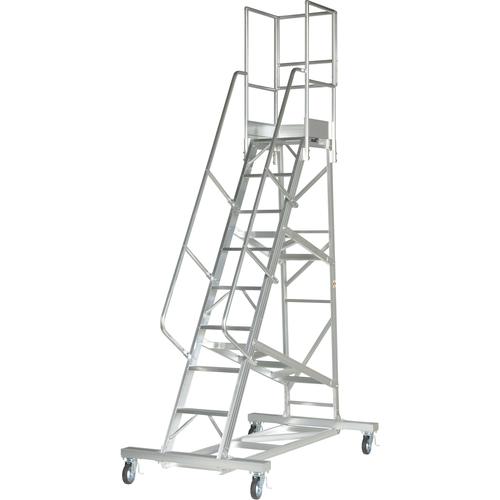 特長：高さ3.5mまでラインナップした大型移動式作業台です。用途：工場・倉庫内作業に。仕様：最大使用質量(kg)：120天板高さ(m)：2.66天板寸法(mm)：正面幅500×奥行520設置寸法(mm)：幅1200×奥行2111段数(段)：...