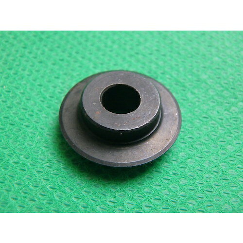 特長：各種整備用途にお使いいただけます。用途：JTC5632用仕様：パイプカッター用替刃注意：郵便局のゆうパケットでの発送のため、多少到着に日数がかかります。　●メーカー取寄商品について 本商品はメーカーからの取寄商品となります。 納期は、...