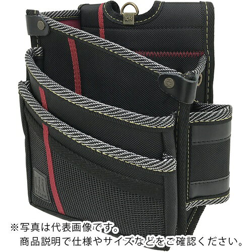 特長：斜めカット採用。中身が落ちにくく、取り出しやすい設計です。大きな背割れ構造でサポーターベルトのどの位置にも装着可能です。釘が突き抜けない多孔式水抜き穴付きです。仕様：色：ブラック/スカーレット形状：ウエストバッグ大3段幅(mm)：23...