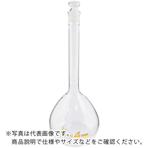 特長：高精度タイプはJIS規格以上の精度です。共通：茶フラスコは外側表面を特殊インクで褐色コーティングを施していますので、着色による金属イオンのコンタミネーションから内部溶液を守ります。仕様：メスフラスコ白1000高精度ASONE普通摺合タ...