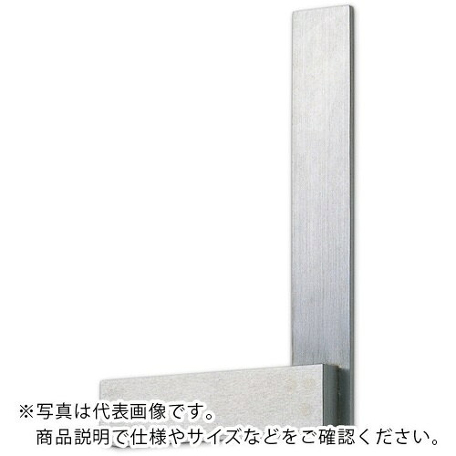 特長：直角度、真直度測定のマスタとして使用します。ベースに向かって右側面に長片を取り付けているタイプのスコヤです。75〜2000mmの計12サイズございます。ベースが厚いため、安定した測定に向いています。用途：直角度測定、ケガキ作業に仕様：...