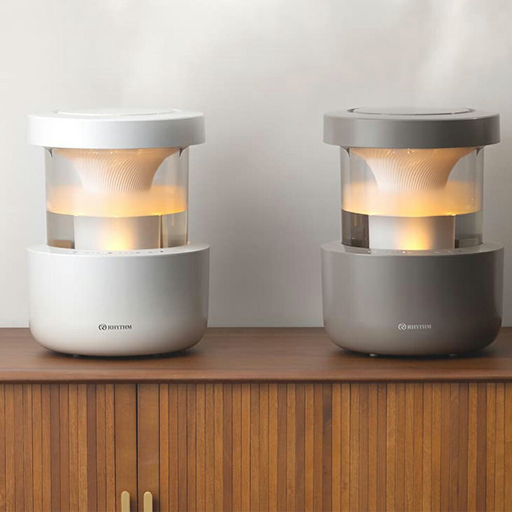 加湿器の面倒なお手入れから、ついに解放 リズム MIST 350（ミスト350） 超音波式プールレス加湿器 加湿器を毎日使う上で、一番の悩みは「ヌメリ」や「カビ」ではないでしょうか？ MIST 350は、そんな悩みを根本から解決するために生...