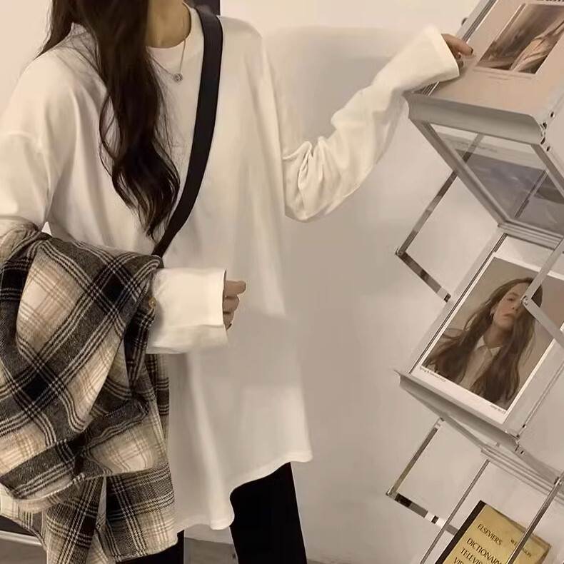 ゆったり感があり、動きやすくて大人可愛い長袖Tシャツです。シンプルなデザインなので、インナーとして重ねて着てもお洒落に仕上がります。色展開 ホワイト ブラックサイズ S M L XL 2XLサイズ(cm)S /肩幅 46 /バスト 100 ...