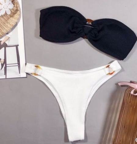 《商品について》大人っぽい2パターンデザインがある水着です。セパレートと繋がっているデザインで自分好みで選べます。色展開 画像1　画像2サイズ S M Lサイズ(cm)S /バスト 80-85 /ウエスト 61-66 /ヒップ 86-91M...