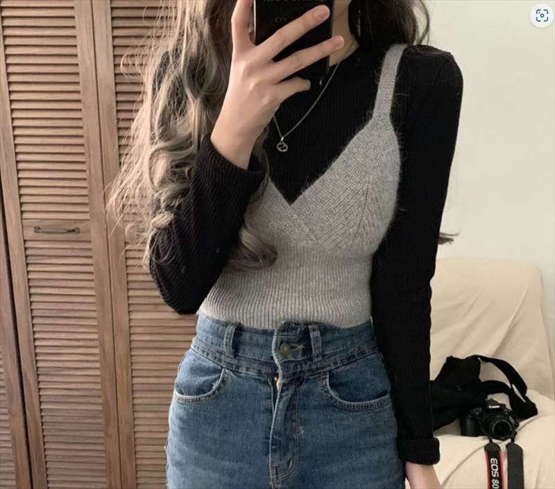 ニットのトップス×ベストのツーピースセットお手持ちのボトムスを合わせればコーデが完成する楽ちんアイテム！ウエストマークやバックリボンなどこだわりたっぷりでこなれた雰囲気に色展開 オフホワイト グレーサイズ S M Lサイズ(cm)S /体重...