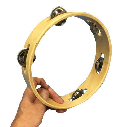 カラオケやお笑いの盛り上げに絶対的な必需品！リング状（皮無し）なので手を通すダンスにもお使いいただけます！ 【商品情報】 　本体サイズ： 　直径20cm×4.5cm　
