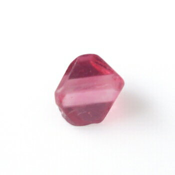 重量：約0.457cts サイズ：写真参照 産地：ミャンマー（ビルマ） 説明：【超レア＆クリアー】レッドスピネル原石を【父の日】特別価格にてご提供!! 市場ではあまり流通していないレッドスピネルの原石です!! クリアーで赤がきれいなスピネル...