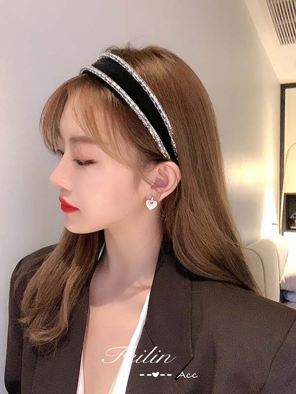 商品情報 商品詳細 仕様　　カチューシャ 商品によりまして不備があった場合は、お届けが遅くなる恐れがありますご購入と在庫更新のタイミングにより、お買い求めいただいた商品が稀に欠品になる場合がございます。お届けする時期により仕様が変更される場...