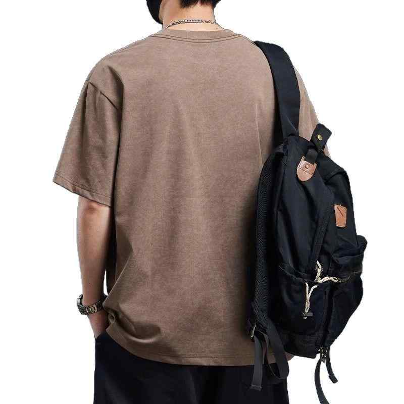 ・カテゴリ: Tシャツ・スタイル: ベーシック・デザイン: プルオーバー・対象: メンズ・主な素材: 綿混紡（綿31%～50%）・ネックライン: クルーネック・袖丈: 半袖・袖タイプ: レギュラー・柄: 無地・フィット: ルーズフィット・厚...