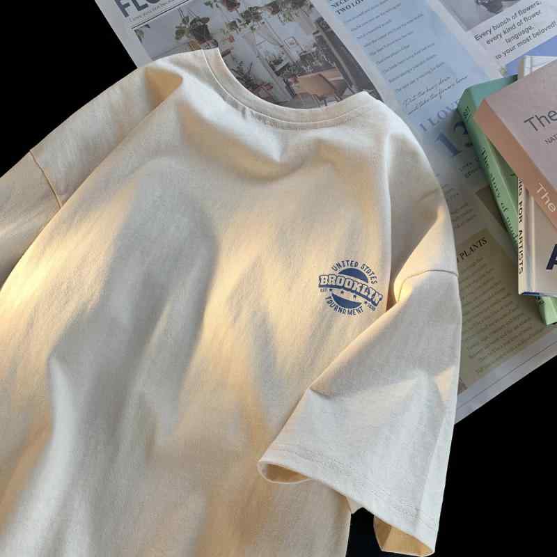 ・カテゴリ: Tシャツ・テイスト: 香港風・スタイル: プルオーバー・主な素材: ポリエステル96%以上・柄: アルファベットプリント・フィット: スリムフィット・対象: 若者向け・ネックライン: クルーネック・袖丈: 半袖・袖タイプ: レ...