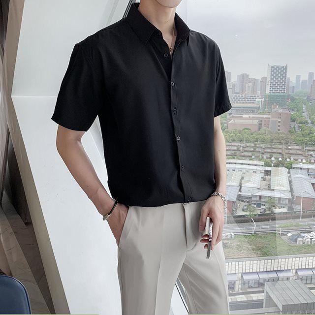 ・カテゴリ: シャツ・スタイル: ルーズフィット・ネックライン: スクエアネック・袖丈: 半袖・厚さ: 薄手・対象: 若年層・適用シーズン: オールシーズン・性別: メンズ・カラー展開: ホワイト、ブラック・サイズ展開: M、L、XL、XX...