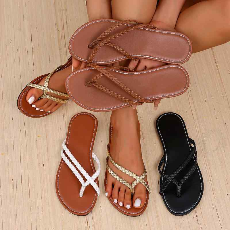 ・カテゴリ: ビーチサンダル・対象年齢: 大人・スタイル: 欧米風・特徴: ステッチ・アッパー素材: 合成PU・ソール素材: PVC・柄: 無地・裏地素材: PU・製法: 接着式・機能: 通気性、バランス性、軽量・カラー展開: ブラック、ホ...