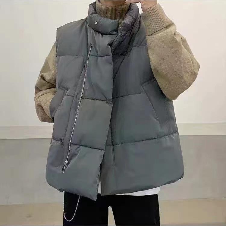 ・カテゴリ: 中綿ベスト・スタイル: ユニセックス・シルエット: ゆったり・開閉部: ジッパー・ネックライン: スタンドカラー・厚さ: 普通・柄: 無地・主な素材: ポリエステル・裏地素材: ポリエステル・素材: 化繊混紡・シーン: カジュ...