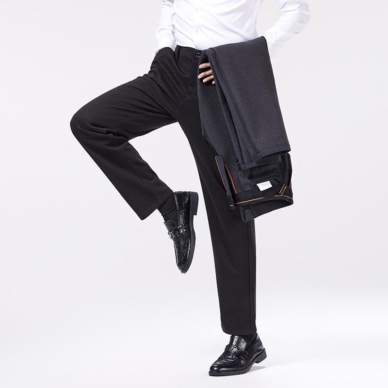 ・カテゴリ: ビジネスレジャーパンツ・スタイル: ベーシック・シルエット: ストレート・丈: ロング・ウエスト位置: ミッドライズ・フロント: ジップ・厚み: 普通・柄: 無地・主素材: ポリエステル91.6%・用途: レジャー・裾: スト...