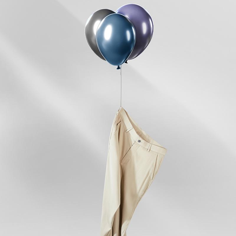 ・カテゴリ: ビジネスカジュアルパンツ・スタイル: ベーシック・パンツ形状: ストレート・丈: ロング・ウエスト位置: 中腰・前開き: ジッパー・厚さ: 薄手・柄: 無地・主な素材: 75.4%、ポリエステル・使用シーン: 日常・裾: スト...