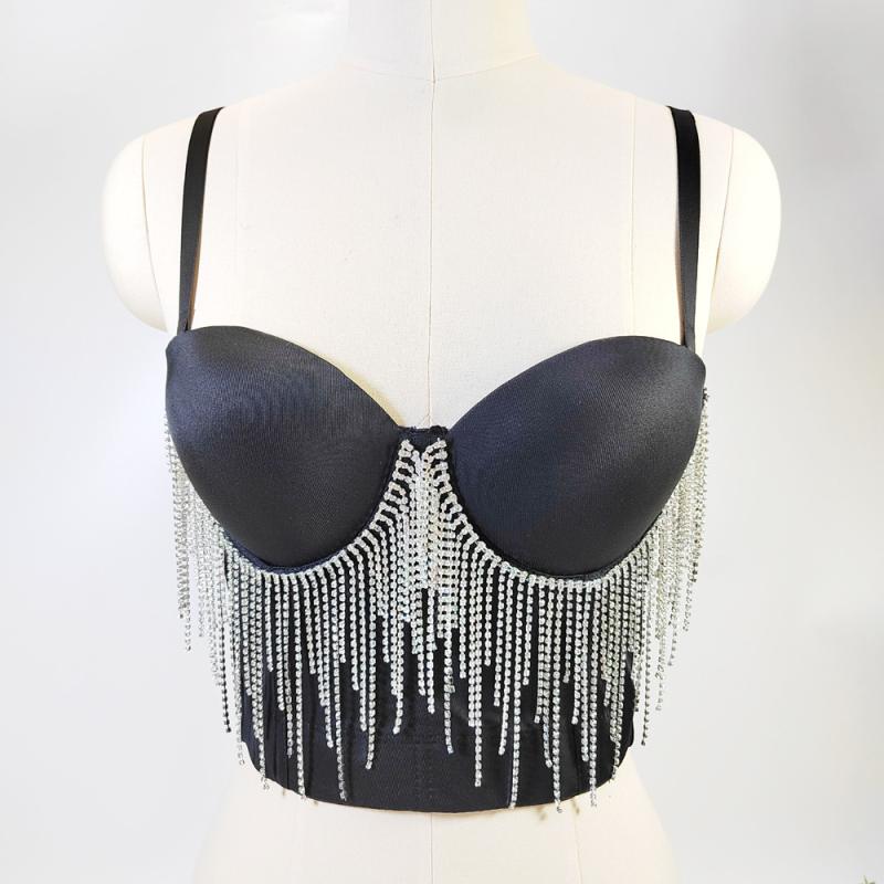 ・カテゴリ: ストラップレスブラ・主な素材: ポリエステル・素材含有率: ポリエステル80-90%・丈: 腰まで・カラー展開: ホワイト、ブラック、レッド、ピンク、ローズ、ライトパープル、ベージュ、ダークグリーン・サイズ展開: 34B/75...