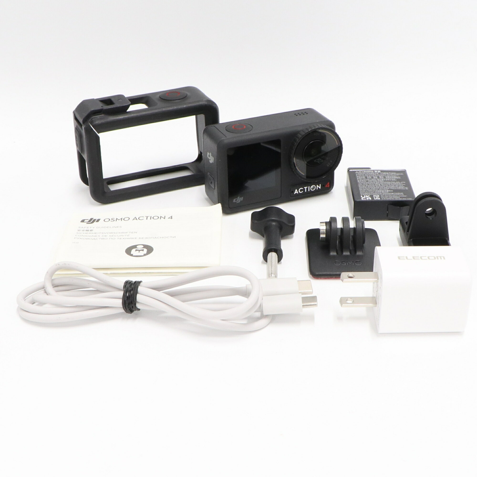 中古品 / 清掃済 / 動作確認済 / 購入2024年 / 傷や汚れがあるものの動作や機能には問題のない状態の良品です。 【状態】 必ず画像にてご確認をお願いします。 ・レンズ、モニターに撮影に影響のない範囲でチリやホコリあり ・全体的に軽...