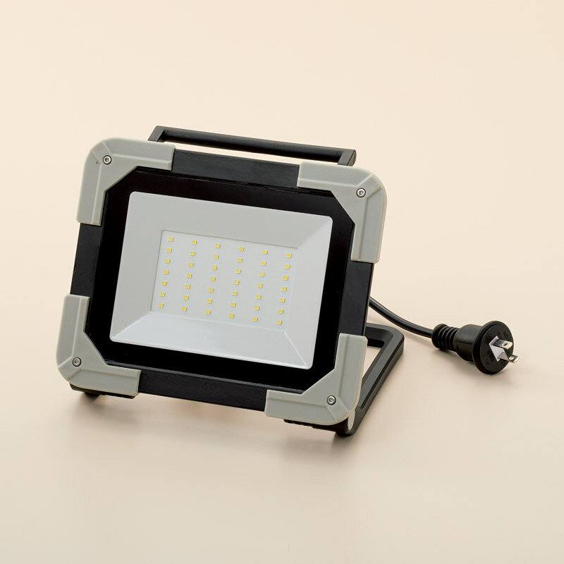 配送区分：SSサイズ【新品/取寄品/代引不可】【特選商品】　LEDワークライト　　1404137※ご注文手続き後、当店より発送予定日または取寄商品の在庫有無・納期を記載したご注文確認メールをお送りいたしますので必ずご確認をお願い致します。 ...