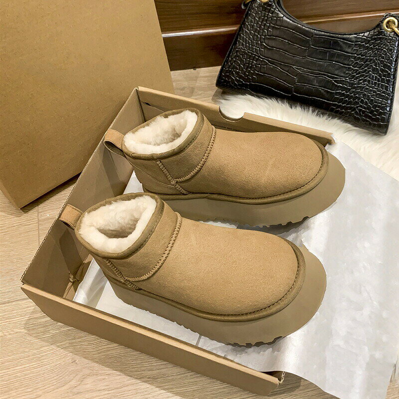 商品説明商品内容スノーブーツ素材シープスキン/EVA生産国中国サイズヒール3cmサイズ：35（内寸22.5cm）、36（内寸23.0cm）、37（内寸23.5cm）38（内寸24.0cm）、39（内寸24.5cm）、40（内寸25.0cm）...