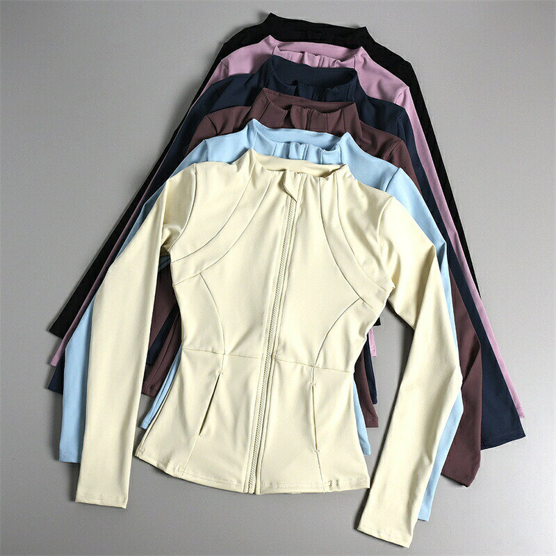 商品説明商品内容トップス素材ポリエステル生産国中国サイズS/M/L/XL※平置き採寸になります。実際のサイズとは誤差が出る場合がございますので、参考サイズとしてご覧ください。注意書き※商品写真は、できる限り現品を再現するように画像処理などの...