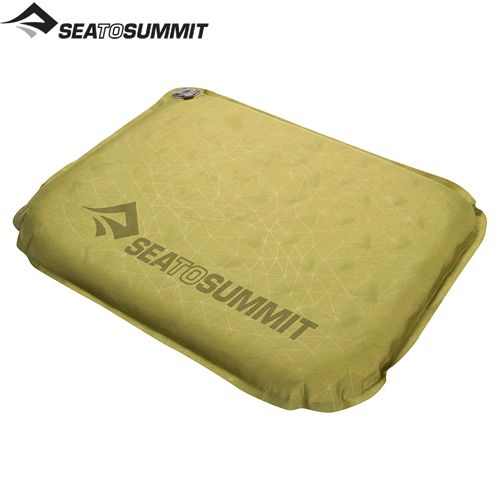 S.I.シートは38mm厚フォームを封入した軽量コンパクトなシートで、休憩やスケッチなどでちょっと座りたいときに快適なスペースを提供します。ほどよいサポート感で疲れにくく、休憩時はもちろんスタジアムの冷たいシートや中米諸国のぼろぼろのチキン...