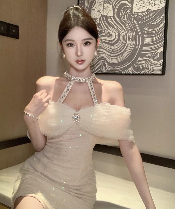 素材 ポリエステルなど カラー ベージュ（写真参考） サイズ S,M,L 注意事項 △商品写真はできる限り実物の色に近づけるよう加工しておりますが、 お客様が使用するパソコンのモニター設定や部屋の照明により多少色の変化が感じられる場合がござ...