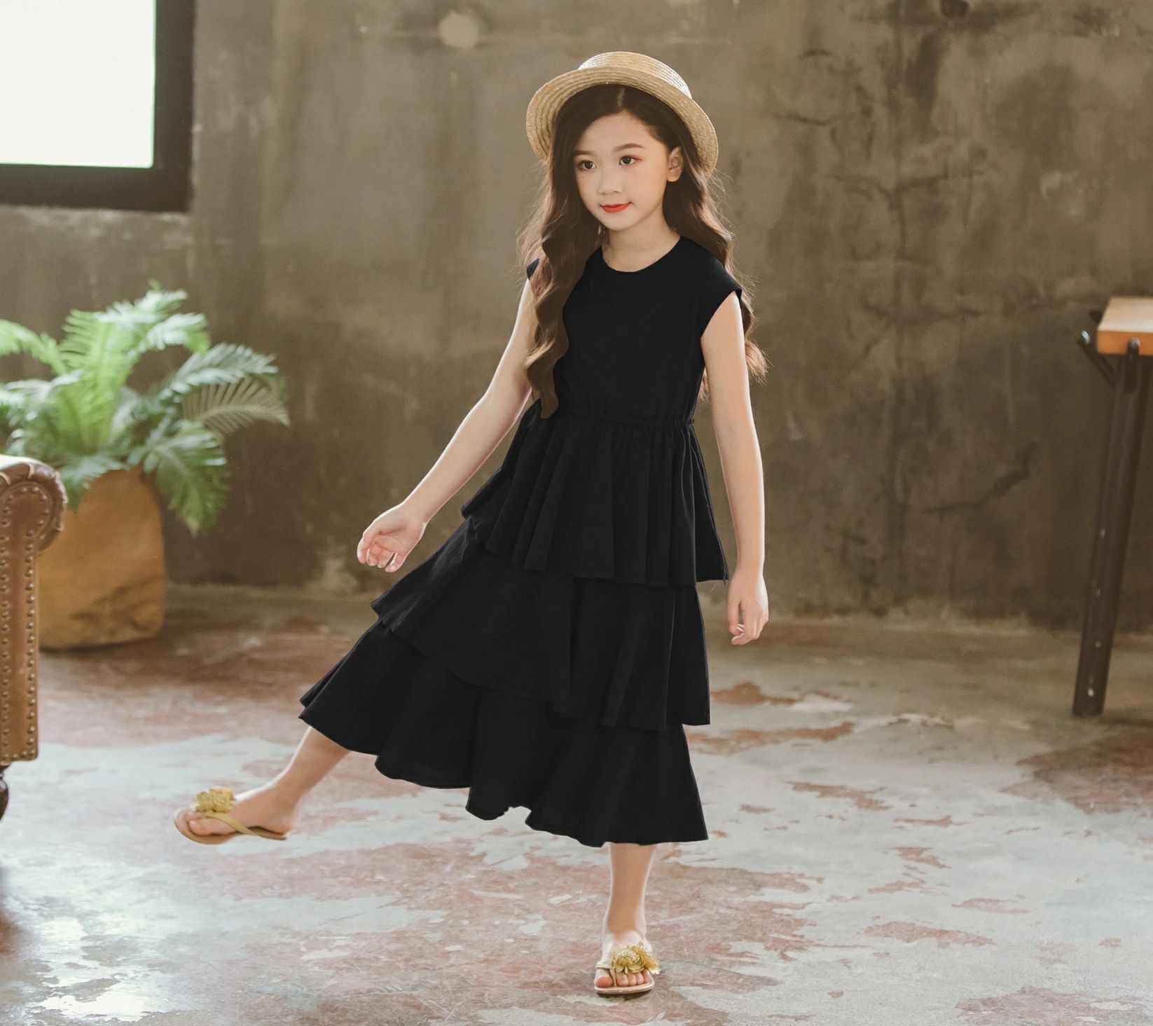 素材 ポリエステル カラー 写真参考 サイズ 【110】着丈79cm　バスト60cm　肩幅24cm 【120】着丈85cm　バスト64cm　肩幅25cm 【130】着丈91cm　バスト68cm　肩幅27cm 【140】着丈97cm　バスト7...