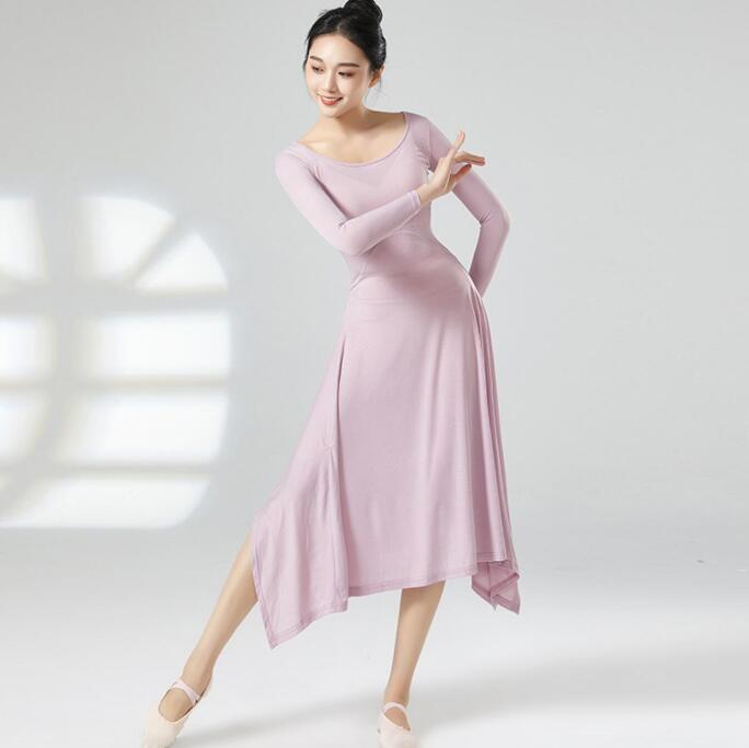 セット内容 ドレス 素材 ポリエステル など カラー カラー サイズ サイズ S：バスト70　ウエスト56　着丈110-120　身長156-162　体重43-52KG M：バスト74　ウエスト60　着丈112-124　身長160-166　体...