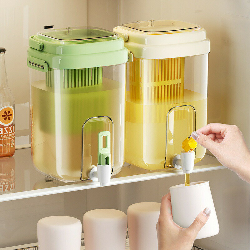 -大容量設計:屋外キャンプ用冷ヤカンは大容量なので、長時間の使用にも対応できます。 -携帯設計:冷たい水筒は携帯性設計を採用して、便利に携帯して使用して、屋外の活働に適します。 -蛇口式直飲設計:蛇口を備えて、直接冷水を飲むことができて、便...