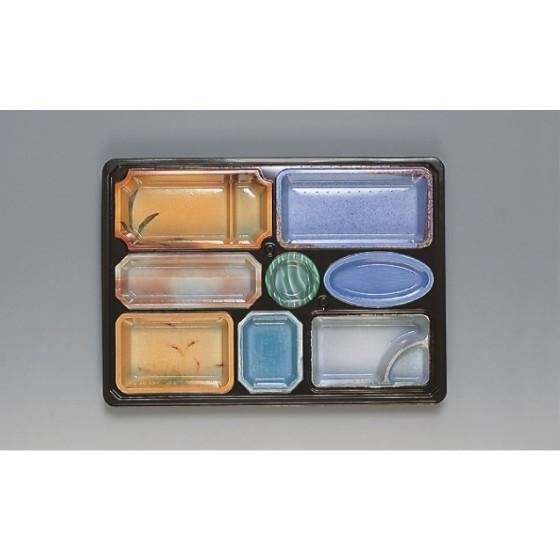 ◇明るく見映えする『あずさ』柄と落ち着きのある『うつわ』柄の2点式仕出し容器。◇盛り付けの方向を選びません。◇食材が映える色使い！●本体：レンジ不可●本体素材：HIPS●耐熱温度80℃　　　　　　●サイズ：430×310×35mm ●入数：20枚