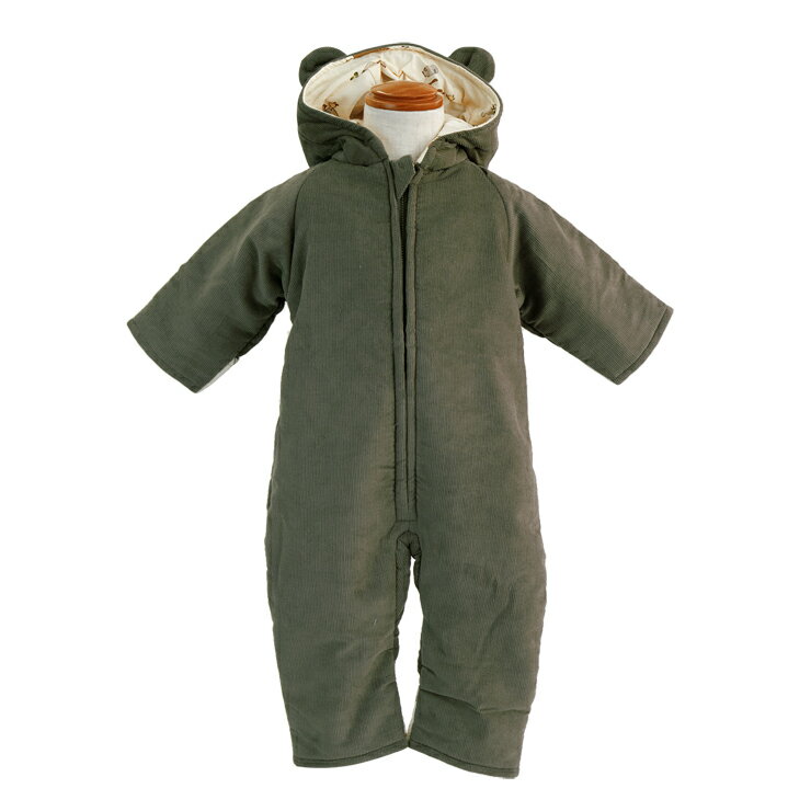 ラッピングについて ブランドについて 2014年にデンマークで設立。スカンジナビアスタイルで品質にもこだわったベビー・キッズ用品専門ブランド。 シンプルで落ち着いたカラー、どこかノスタルジックなイラストモチーフは北欧ならでは。 すべての衣料...