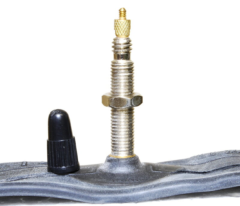 ・一般車から街乗りのスポーツ車まで豊富なラインナップで対応するスタンダードなチューブ ■サイズ H/E 26×1.625-2.1　　仏式バルブ