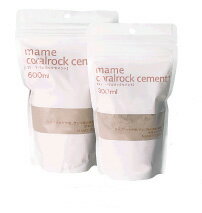 水を混ぜて使う造形できる接着剤！！ 計量スプーン付き♪ ライブロックや岩、サンゴ等をしっかり接着・固定します。 骨材のマメカルシウムサンド（1mm）効果で接着力が強く接合部も自然な見た目に仕上がります。 見た目が自然なので水槽の景観を損ねま...