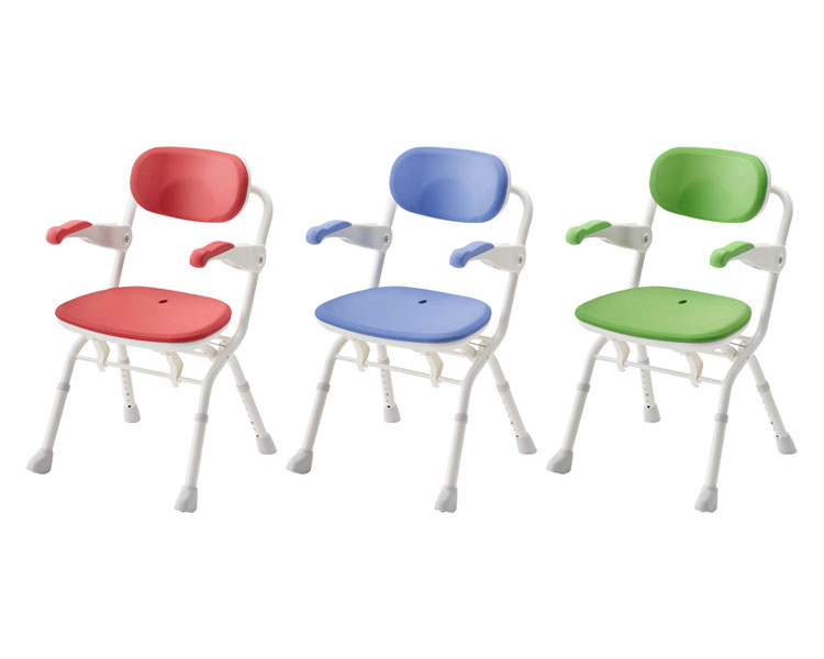 ●サイズ／幅46×奥行48〜53×高さ71〜83cm、折りたたみ時：奥行16×高さ83.5〜96.5cm、座面：幅42×奥行33cm、座面高：36〜48cm（7段階／2cm）、ひじ掛け内寸：37cm●重さ／約4.8kg●材質／座面・背もたれ...