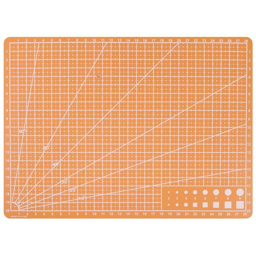 【両面使えるリバーシブル仕様】 表と裏の両面使用が可能です。片面が傷んでも裏返して使えるため、長期間にわたり高い品質を維持します。カッターの刃当たりが良く、スムーズな切断作業をサポートするお勧めのマットです。 【便利な目盛り付き】 表面には...