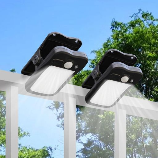 【最新版高輝度60LED・クリップ式】屋外防水ソーラーライトは60個高品質LEDチップ、発光効率の高い上に、照明効果も優れています。クリップみたいに挟むだけの超簡単1秒設置!工具不要で取り付けが簡単にできます(クリップ挟める厚さ:6cmまで...