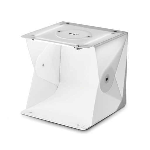 Foldio2 Plus は 38 センチのポータブル製品写真スタジオで、e コマース ビジネス向けの素晴らしい製品画像の作成に役立ちます。今すぐ購入してコンテンツを作成してください。