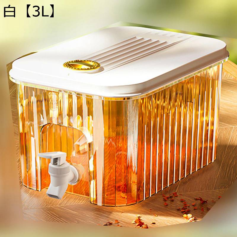 　　　 ◆◇◆人気の秘密◆◇◆ 便利な広口デザイン：広口デザインにより、お手入れが非常に簡単です。また、使用中に氷や飲み物を追加するのも簡単で、とても便利です。 蛇口付きケトル：蛇口式コック付きウォータータンクの水量はコックによる調節可能で...