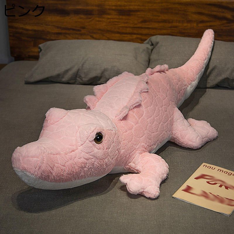 　　　 ◆◇◆人気の秘密◆◇◆ ?リアルな見た目をしたワニクッションです！可愛い表情と存在感に見ているだけで癒される。お部屋のワンポイントにいかがですか？ ?高品質のPPコットンで、子供の敏感な肌を傷つけたり刺激したりする化学物質は含まれて...