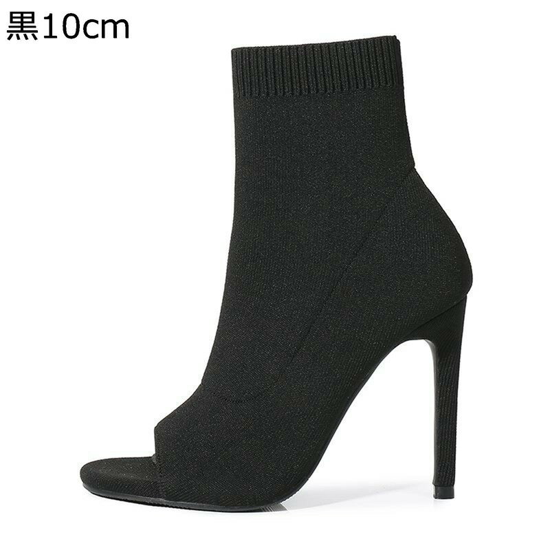 　　　 ◆◇◆人気の秘密◆◇◆ 【ポリエステル素材】アッパーにはポリエステル素材を採用しており、履き始めからこなれ感のあるスタイルを演出できます。 【安定感】安定感のある8/10cmのピンヒールがトレンド感をアップ！安定感があり歩行をサポー...