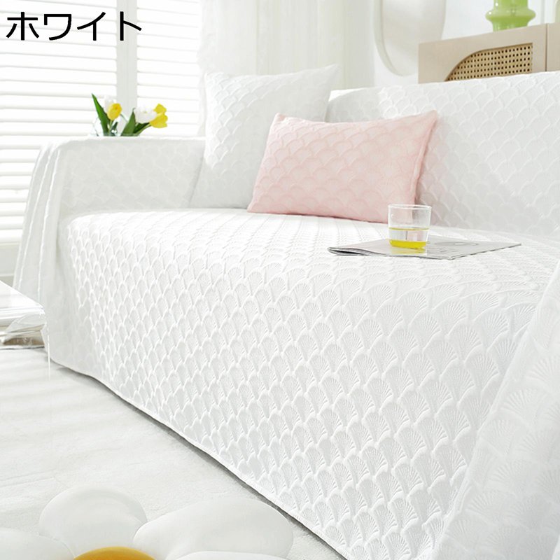 　　　 ◆◇◆人気の秘密◆◇◆ 【肌触りのいい】触れるだけで超涼しい感じるので、通気性・吸湿性に優れた、ソファに腰かけているときに感じるべたつきや蒸れを軽減し、暑い夏も快適に過ごせます。エアコンが苦手な方でも使用できるので、節電・節約、環境...