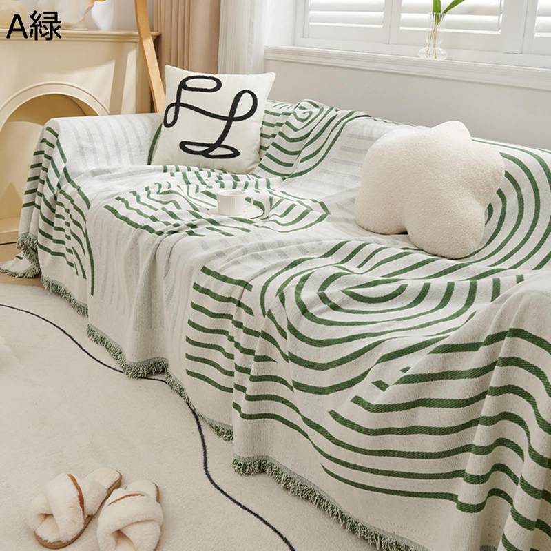 　　　 ◆◇◆人気の秘密◆◇◆ 【取り付け簡単】ソファに置くだけ、約10秒だけかかります、余分な布をスリットにしっかり挟んで、ソファカバーが家具やシート部分と密接に一体化して、より良い場所にとどまり、ソファを損傷から保護するようにします。子...