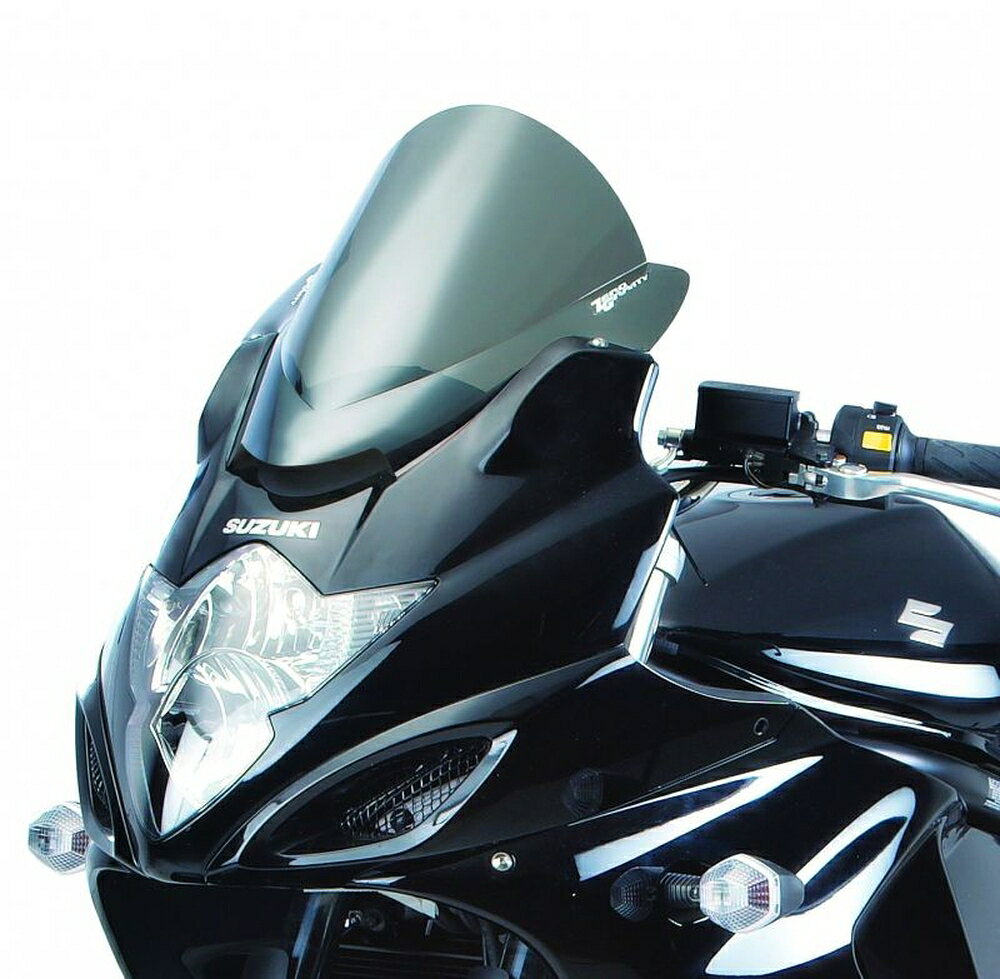 ◆適合車種 SUZUKI BANDIT1250F(ABS) '2010 〜 '2016二段形状で、ライダーが伏せた際に防風効果を発揮。また整流効果にも優れる、スポーツ、レース走行向け。 【カラーラインナップ】 ※車種・形状によってラインナッ...