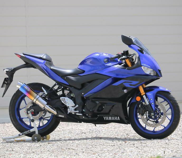 ◆適合車種：新型YZF-R25【2BK-RG43J】 / 新型YZF-R3 【2BL-RH13J】’18年・’19年〜 ◆近接騒音値：90db / JMCA認定品 / 車検対応 ◆ジョイントガスケット付属 ◆STD＆タンデムステップ対応 ◆...