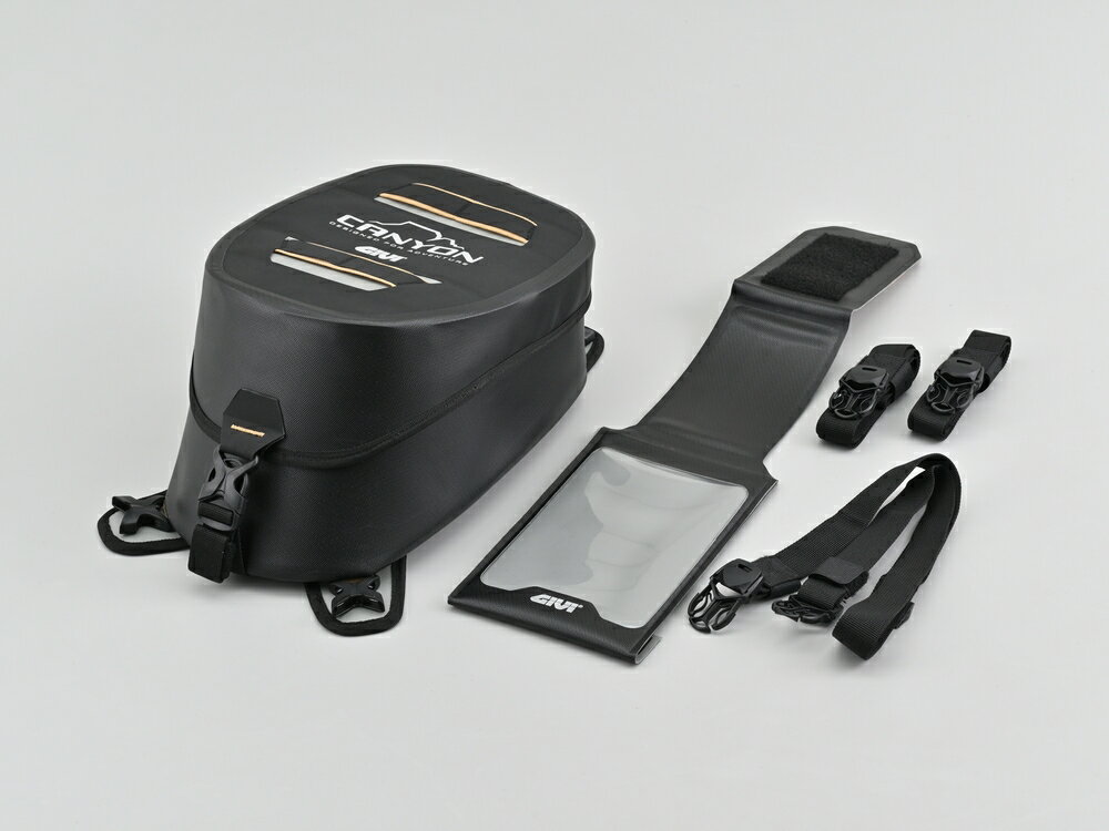 小物を入れるのに最適な10Lの防水タンクバッグ。 取り付けは汎用性の高いベルト固定。・容量：10L ・サイズ（外寸）：底部縦200×底部横140×高さ100（mm） ・最大積載重量：2kg ・商品構成：バッグ本体 ×1 　　　　　　ループベ...