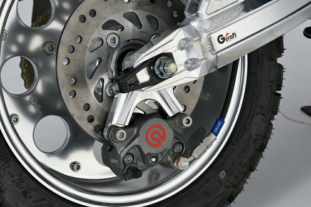 メーカー品番: 32817 JANコード: 4522285328175 長さの変更はできません。 G-craft製キャリパーサポート(32814)専用のSWAGE-LINEブレーキホースキット。 バンジョーは経年劣化に強いステンレス製。 ※...