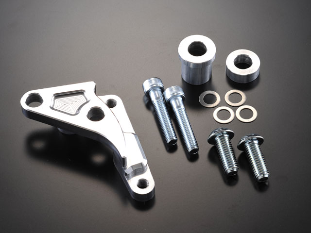 メーカー品番: 33177 JANコード: 4522285331779 GクラフトKSR用ステム(ピッチ181mm)にKSR110のフォークを使用して、当社10インチホイールを装着した時、ブレンボ4ポットキャリパーが装着できます。 Gクラフ...
