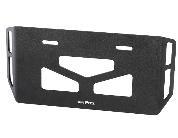 色:ブラック 材質:アルミ 部品構成:・本体×1 サイズ:134(H)×281(W)×23.5(D)mm（厚み3mm） 荷掛けの増設とナンバープレートガードを両立 車種を問わず装着が可能。 軽量なアルミ製で、バイクのスタイルを崩さないスマー...