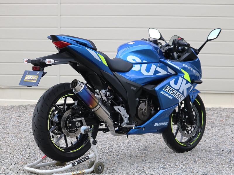◆適合車種：SUZUKI GXXER SF 250 ジグサーSF250 ◆適合型式：2BK-ED22B ◆材質：ステンレスパイプ/チタンサイレンサー ◆JMCA認定/政府認証品 ◆近接音量値：86dB ◆加速騒音値：79dB ◆重量：3.3...