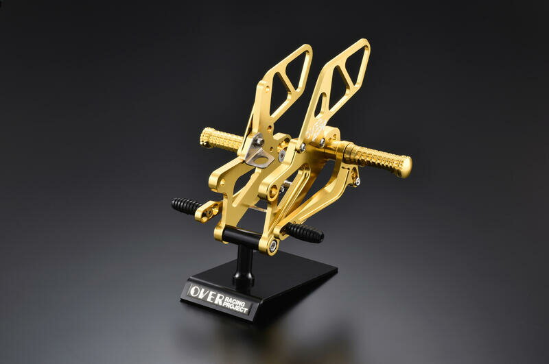 踏込み時の剛性を保つベースプレートや可動部のベアリング採用によるスムースなシフト&ブレーキタッチなど、バックステップの基本動作を、技術的な機能によって向上させています。 セパレートハンドルと組み合わせることによってよりスポーツバイクのような...